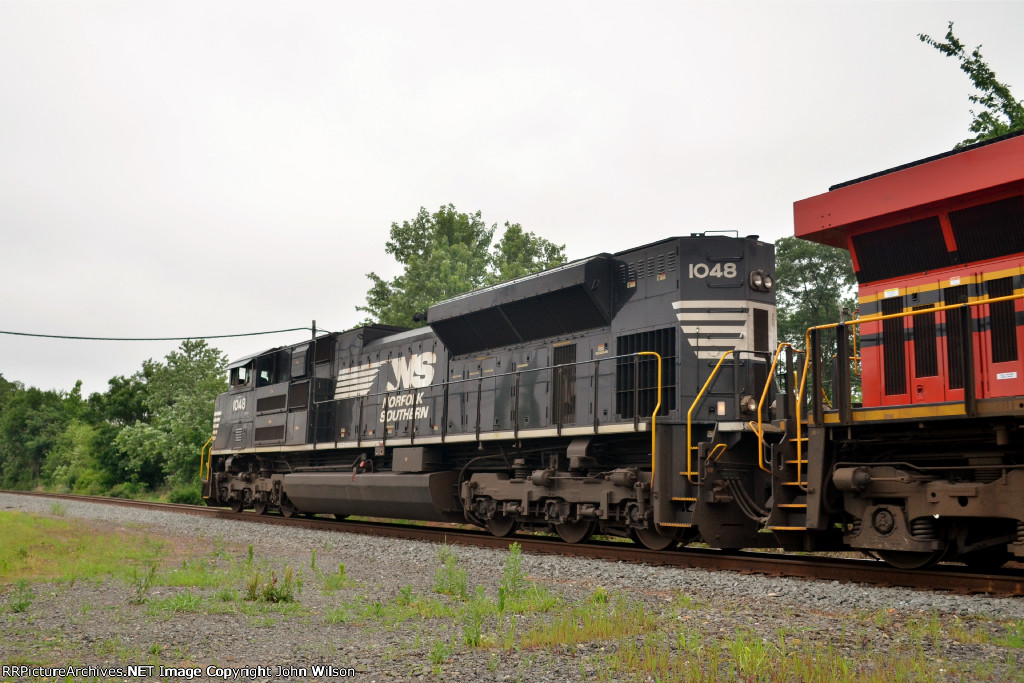 NS 1048